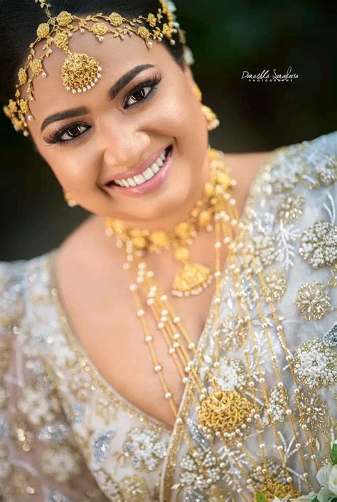 Sri Lankan Cricketer Vanindu Hasaranga Got Married To His Long Time