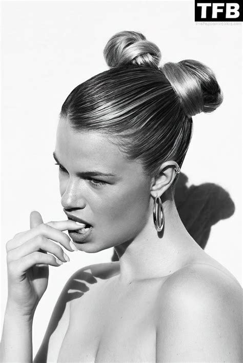 Hailey Clauson Sexy 9 Photos The Fappening Stars