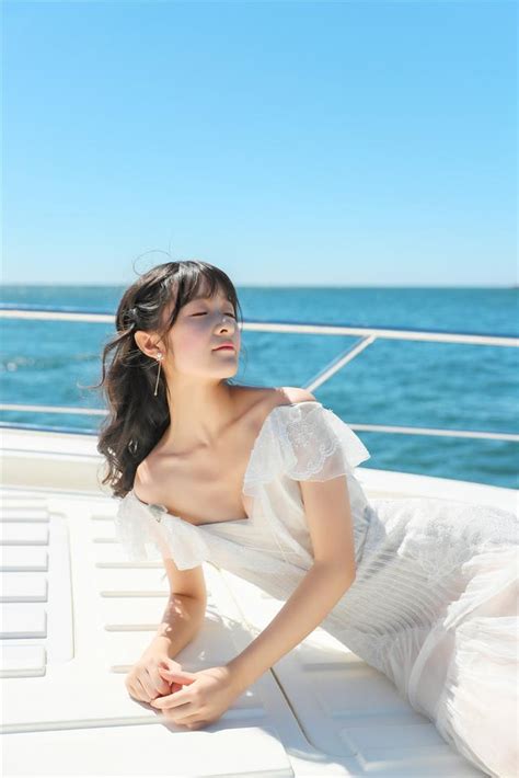 長江七號里的小娃娃徐嬌已經這麼美了？真是女大十八變 每日頭條