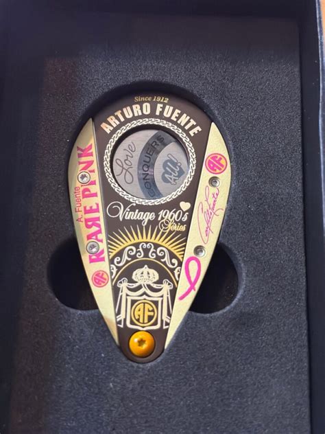 Arturo Fuente Rare Pink Cutter