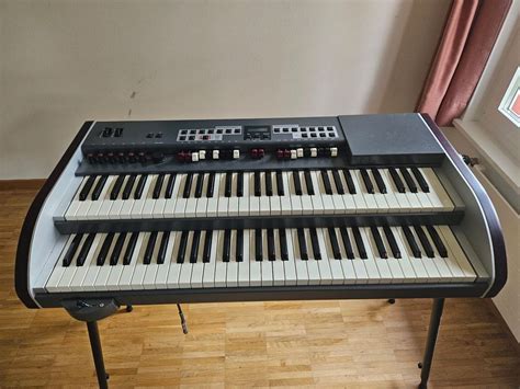 Eine Dmc 122 Hammondkopiemidicontroller Von Crumar Csi Gebraucht In Langrickenbach Für Chf