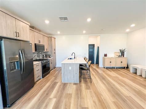 442 W Mahogany Ln Clovis Ca 93611 Zillow