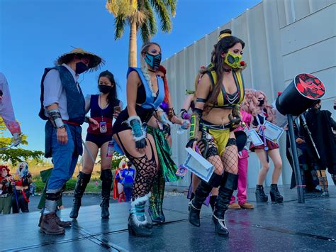 Les Photos De Otakufest Le Festival Danime Japonais De Miami Le