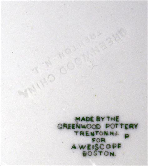 Henking Hotel And Cafe