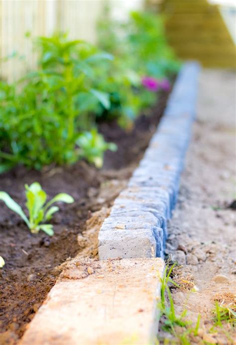 Rock Garden Edging Ideas How To Line Your Garden With Stones