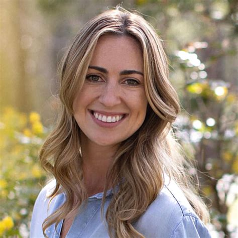 Podcast 216 Avoiding Immigration Prison In China The Maverick Show