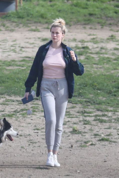 Ireland Baldwin Paparazzi Braless Shots Thefappeninglink