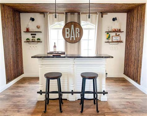 Stylish And Inviting Ideas For Your Basement Bar