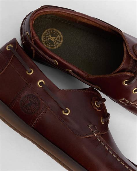 Buy Wake Boat Shoes For Gbp 10900 Barbourgb