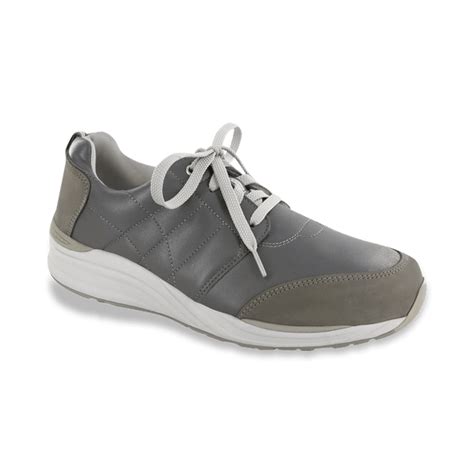 Sas Shoes On