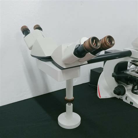 Leica Microscope Dm2500 Multihead 5 Headed Teaching System Microscope Marketplace