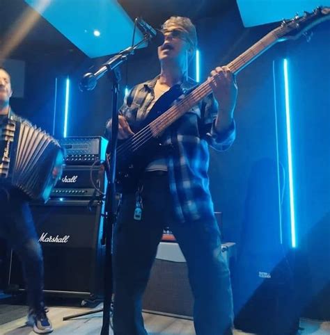 Edgar Chavez Edgar Chavez Added A New Photo