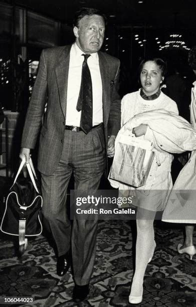 Ron Kass Photos And Premium High Res Pictures Getty Images