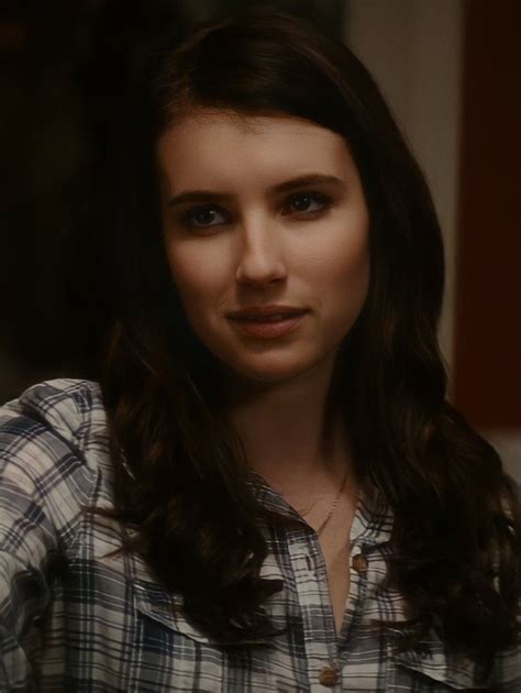 Emma Roberts At Scream 4 Premiere Sitcoms Online Photo