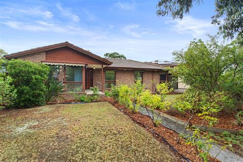 24 Wallace Road Wantirna South Vic 3152 House Sold