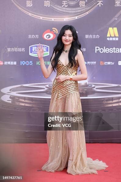 Actress Sun Qian Arrives At The Red Carpet For 2023 Weibo Movie Night