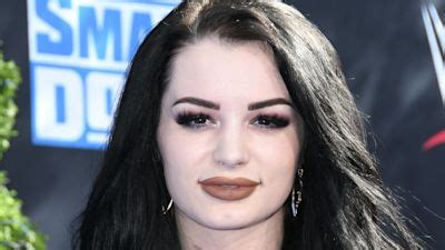Ex Wwe Wrestler Paige Says Uncle Jules Bevis Died In Brothers Arms At