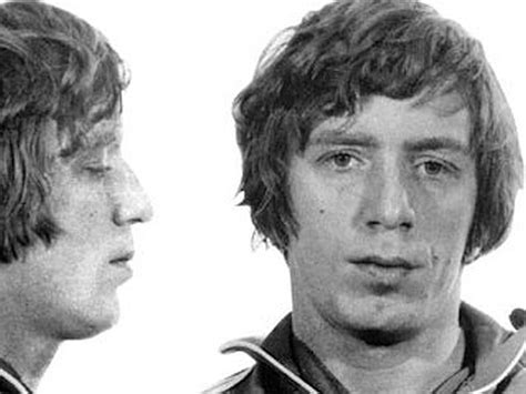 De Astroloog ‘leukt Op Over Seriemoordenaar Koos Hertogs Ben Rovers