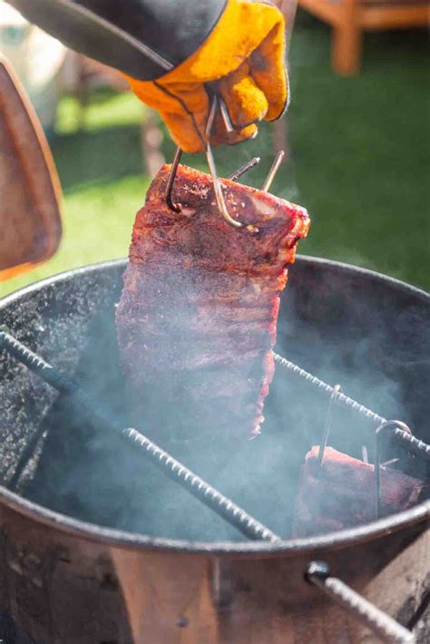 Pork Ribs A Guide To The Types Of Ribs Girl Carnivore