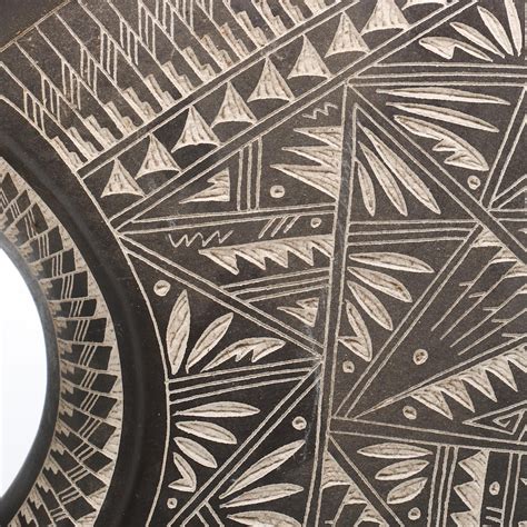 Robin And Michael Romero Acoma Pueblo Earthenware Sgraffito Vase Ebth