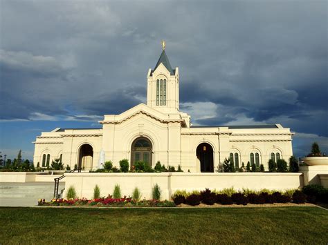 Fort Collins Colorado Temple Photograph Gallery
