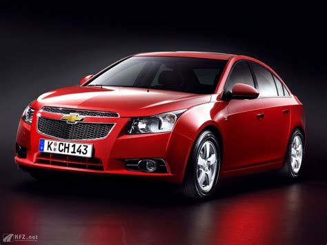 Chevrolet Cruze Bilder. Eleganz in der Kompaktklasse - Kfz.net