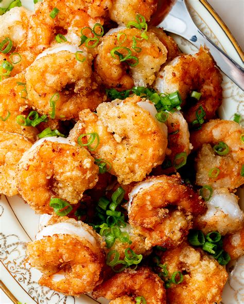 Fried Shrimp Crispy Fried Shrimp Prawns With Shell On