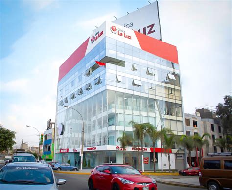 Clínica La Luz SJL | Clínicas en San Juan de Lurigancho Lima Perú | Guía Completa de San Juan de ...