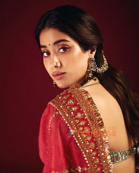 Janhvi Kapoor Photos Images Hd Wallpapers Janhvi Kapoor Hd Images