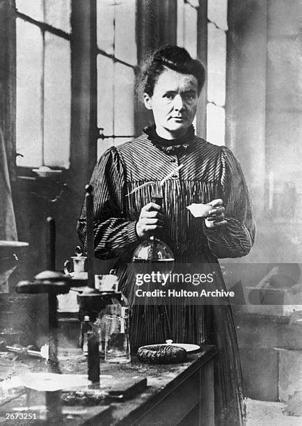 Marie Curie Physicist Photos And Premium High Res Pictures Getty Images