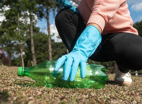 How Much Microplastics Are Inside Humans New Film Unveils A Figure