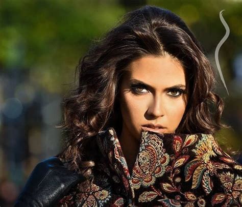 Erica Larson A Model From United States Model Management