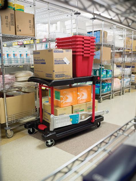 Rubbermaid Convertible Utility Cart