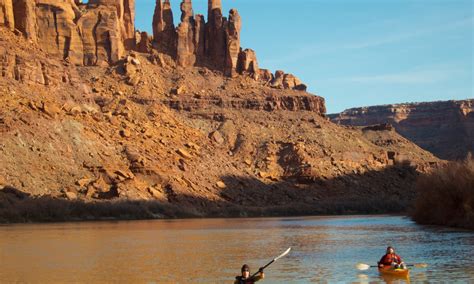 Navigating Natures Maze Rafting And Kayaking In Labyrinth Canyon On