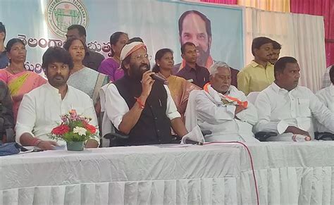 రిపేర్ల తర్వాతే మేడిగడ్డలో నీటి నిల్వ మంత్రి ఉత్తమ్‌ Minister Uttamkumar Reddy Pressmeet At