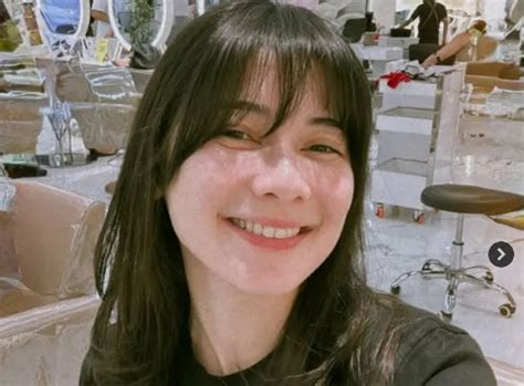 Nama Asli Iris Wullur Ini Deretan Video Klip Film Ftv Sinetron Dan Iklan Yang Dibintanginya