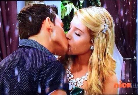 Every Witch Way Maddie And Diego Kiss