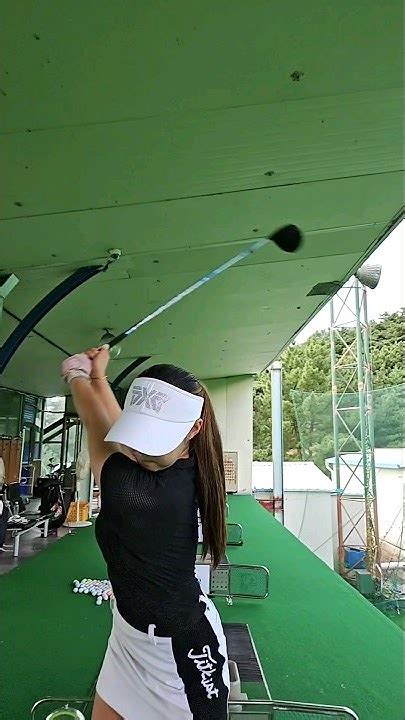 스윙도 연출도 최고네요👍👍 인스타 Twingolfplayers 김가현 프로 드라이버 샷 김가현프로 Youtube