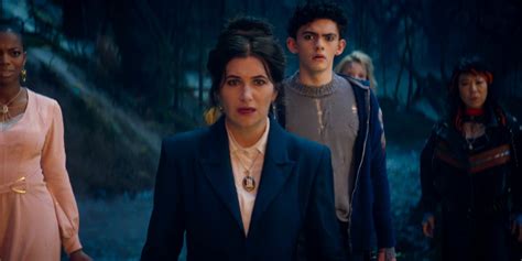Agatha All Along Trailer Wandavision Spinoff Brings Back Tv Stylings