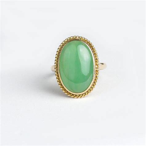 18ct Gold And Jade Cabochon Ring With Rope Edge Rings Jewellery