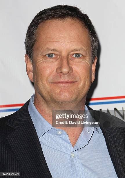 Michael Burns Entertainment Executive Photos And Premium High Res
