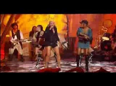 Gwen Stefani Rich Girl Live Youtube Music