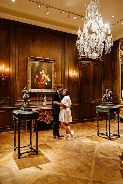 Romantic Art Museum Engagement Photos In Washington Dc Juliana Wall
