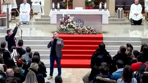 Hrvatski Ginekolog Oliver Vasilj Progovorio U Crkvi Život Počinje