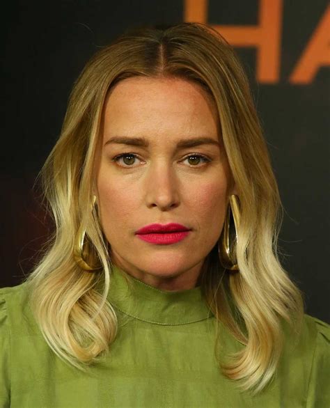 Top 35 Famous Natural Blonde Actresses In Their 40s Today Za
