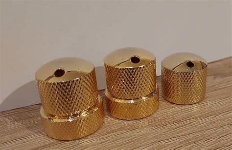Warwick Potentiometer Knobs Gold Reverb