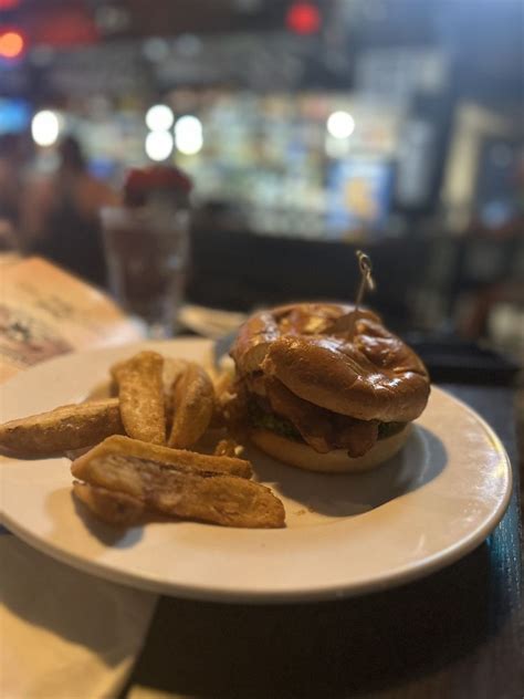 Captain Jacks Island Grill Updated May 2025 1016 Photos And 1136