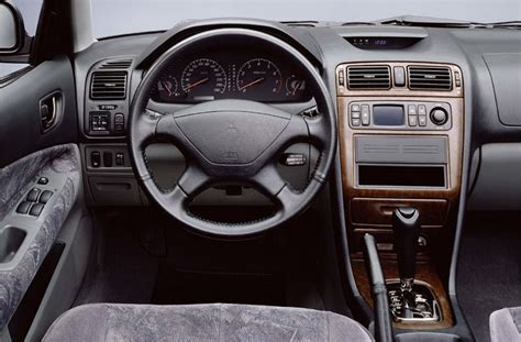 Galería De Imágenes Y Fotos Del Mitsubishi Galant