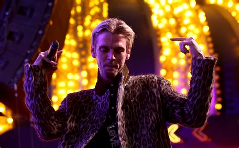 For Some Reason Aaron Carter Now Has An Onlyfans Account The Blast