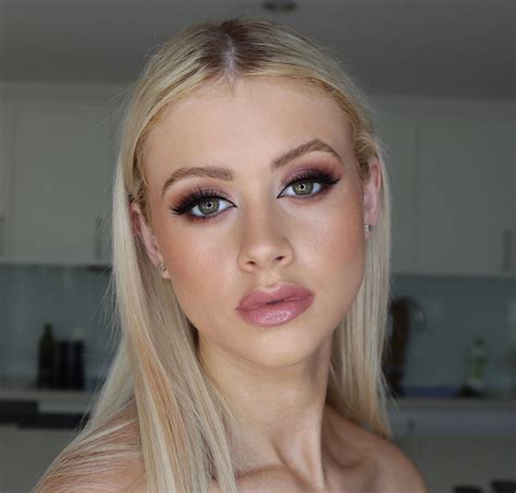 Karen Anne Makeup